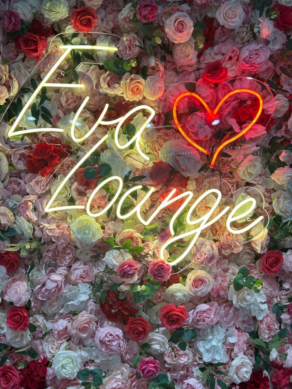 Eva Lounge 100% Halal Food Restaurant in Mississauga Ontario